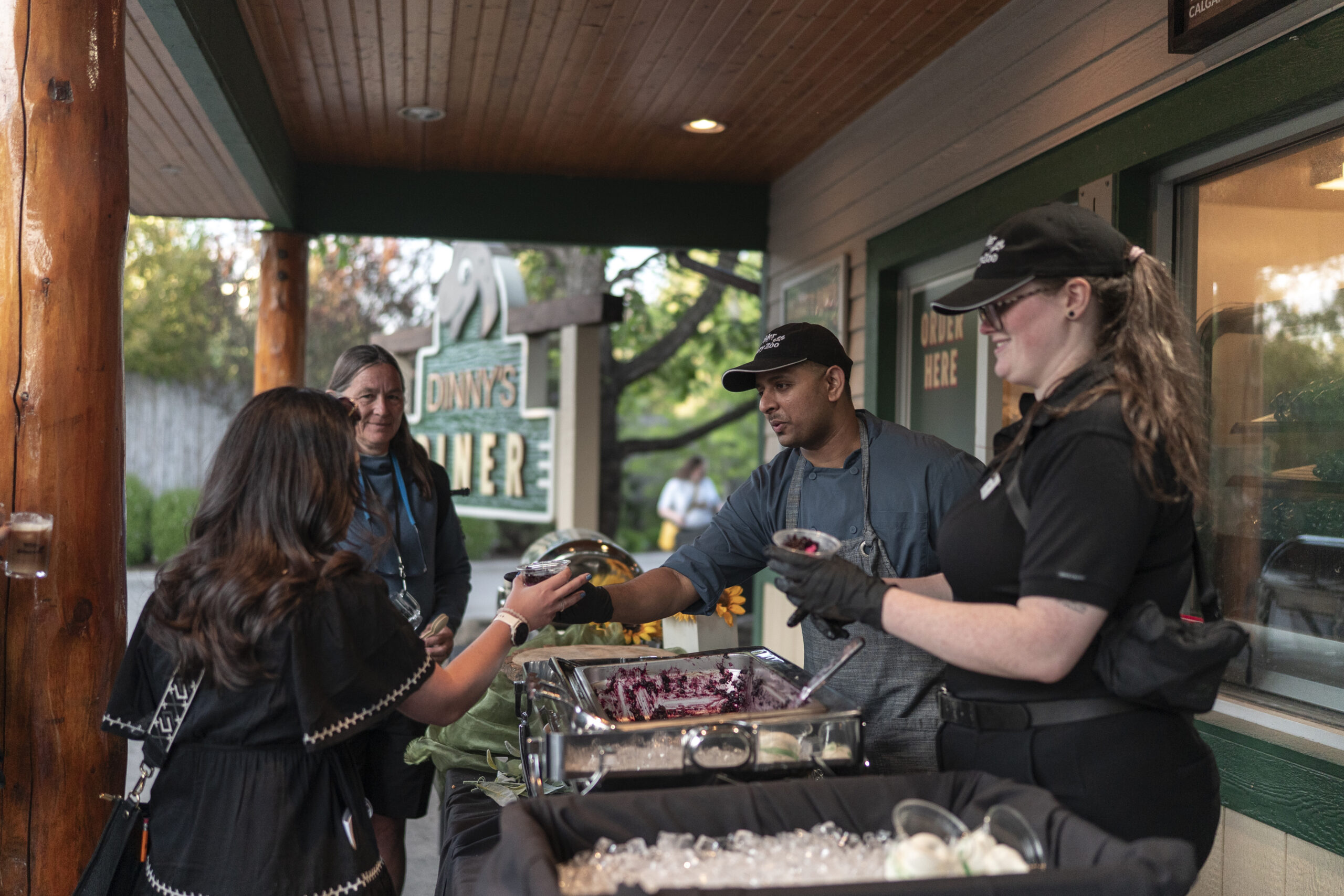 Teams at the Wilder Institute/Calgary Zoo